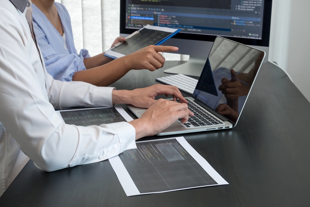 Get Reliable Accounting Software In Dubai, UAE | JachOOs Solutions